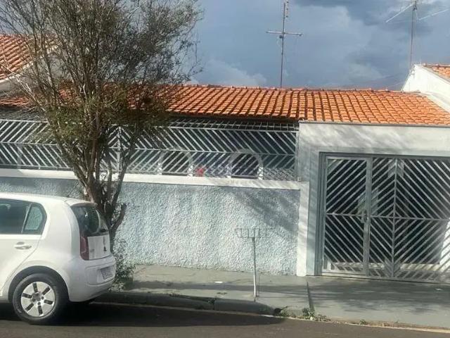 Casa / Sobrado para Venda em São Carlos/SP Vila Brasília 3 Quartos