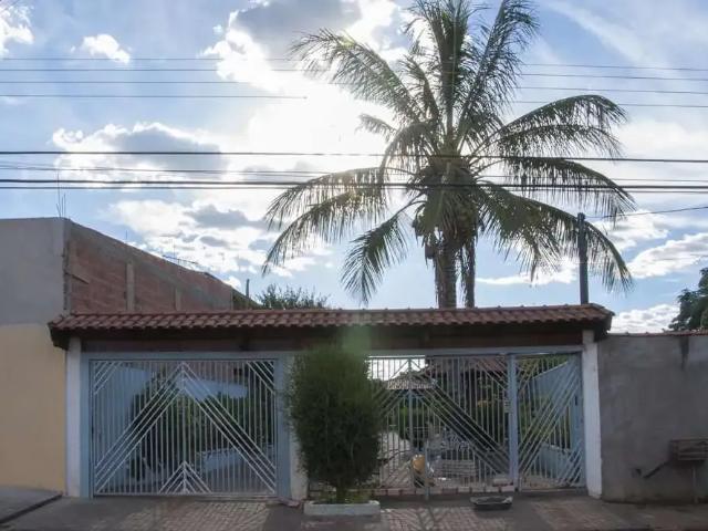 Casa / Sobrado para Venda em São Carlos/SP Vila Celina 5 Quartos