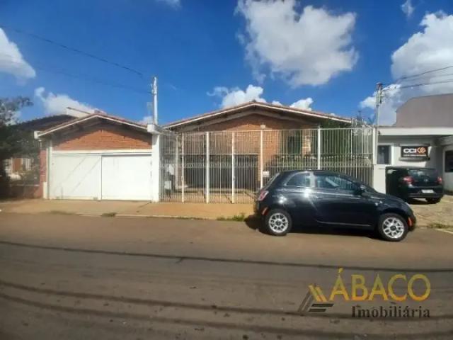 Casa / Sobrado para Venda em São Carlos/SP Vila Deriggi 3 Quartos