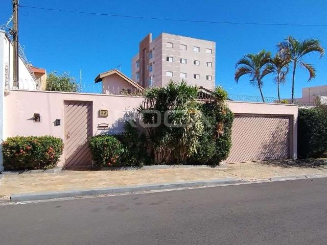 Casa / Sobrado para Venda em São Carlos/SP Vila Deriggi 5 Quartos