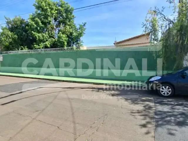 Casa / Sobrado para Venda em São Carlos/SP Vila Faria 4 Quartos