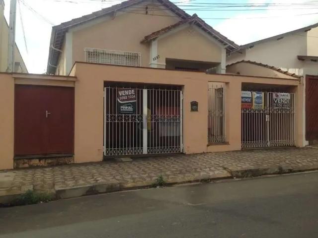 Casa / Sobrado para Venda em São Carlos/SP Vila Faria 1 Quartos