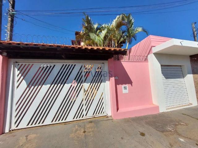 Casa / Sobrado para Venda em São Carlos/SP Vila Irene 3 Quartos