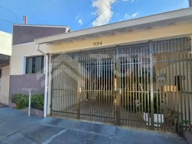 Casa / Sobrado para Venda em São Carlos/SP Vila Morumbi 3 Quartos