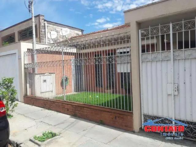 Casa / Sobrado para Venda em São Carlos/SP Vila Nery 3 Quartos
