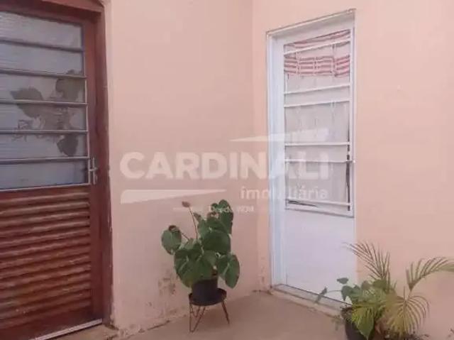 Casa / Sobrado para Venda em São Carlos/SP Vila Nossa Senhora de Fátima 5 Quartos
