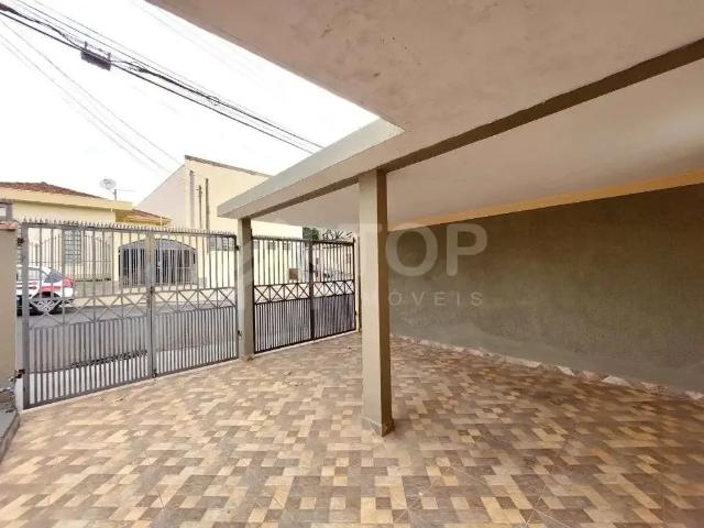 Casa / Sobrado para Venda em São Carlos/SP Vila Nossa Senhora de Fátima 3 Quartos