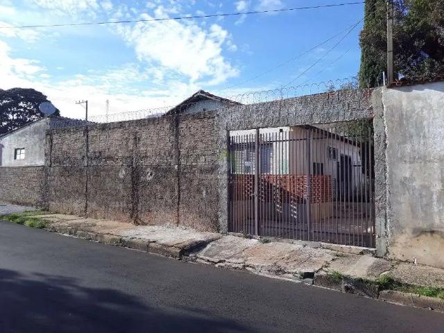 Casa / Sobrado para Venda em São Carlos/SP Vila Nossa Senhora de Fátima 3 Quartos