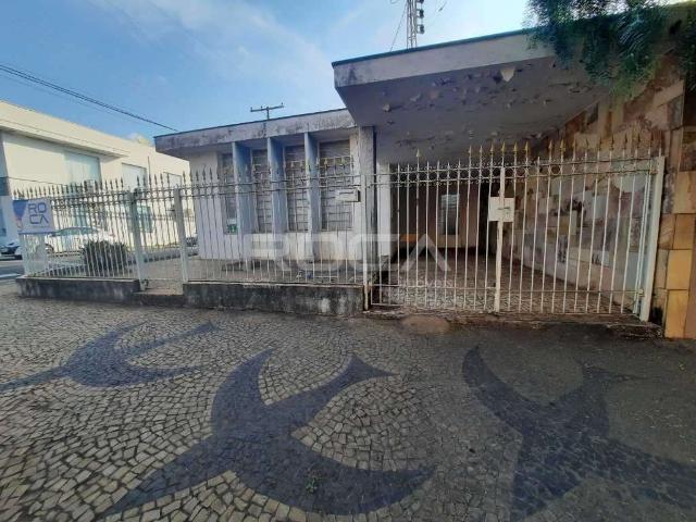 Casa / Sobrado para Venda em São Carlos/SP Vila Prado 4 Quartos