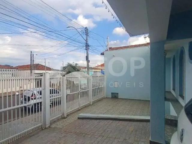 Casa / Sobrado para Venda em São Carlos/SP Vila Prado 5 Quartos