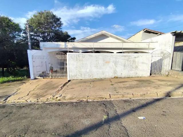 Casa / Sobrado para Venda em São Carlos/SP Vila Prado 2 Quartos
