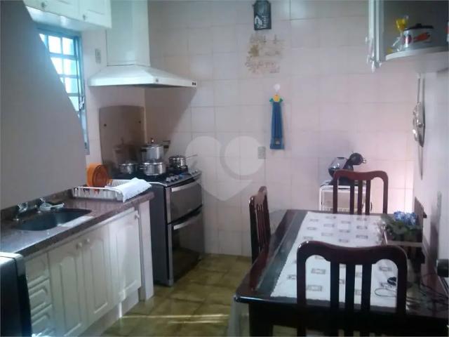 Casa / Sobrado para Venda em São Carlos/SP Vila Prado 2 Quartos