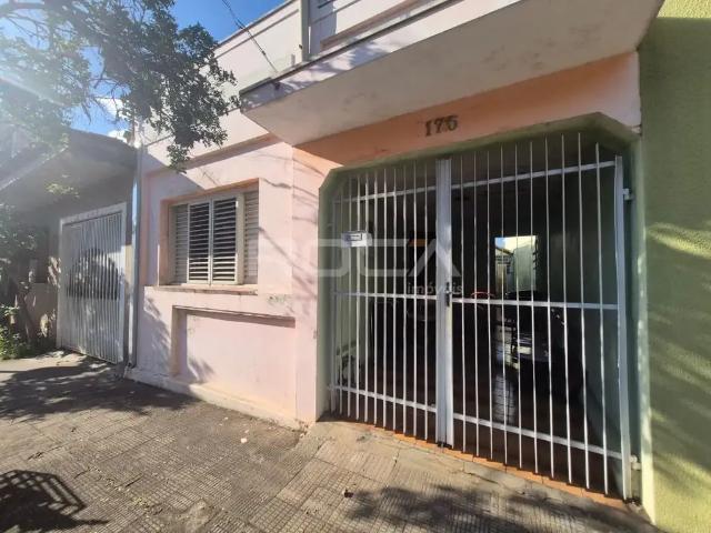 Casa / Sobrado para Venda em São Carlos/SP Vila Prado 3 Quartos