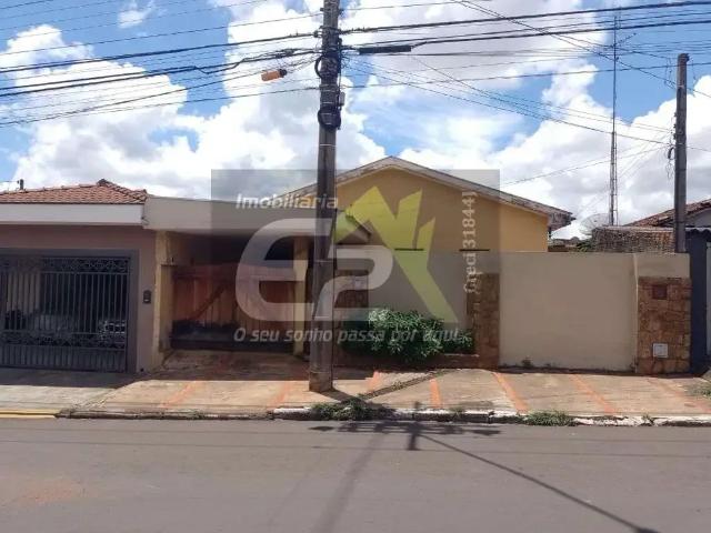 Casa / Sobrado para Venda em São Carlos/SP Vila Prado 3 Quartos