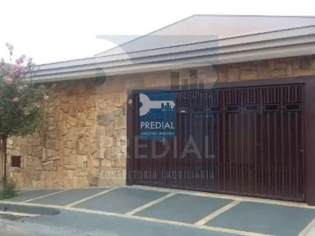 Casa / Sobrado para Venda em São Carlos/SP Vila Prado 3 Quartos
