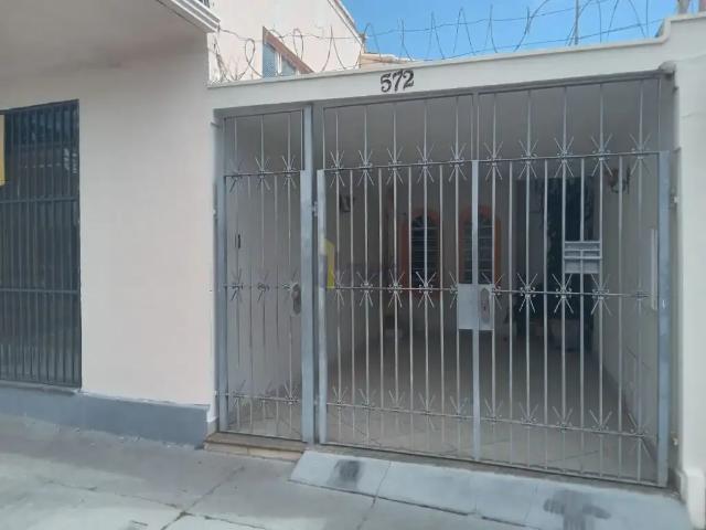 Casa / Sobrado para Venda em São Carlos/SP Vila Prado 3 Quartos