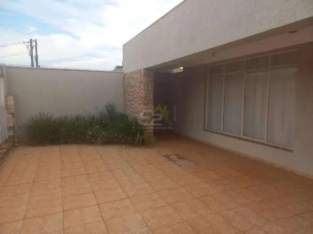 Casa / Sobrado para Venda em São Carlos/SP Vila Prado 3 Quartos