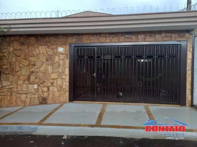 Casa / Sobrado para Venda em São Carlos/SP Vila Prado 3 Quartos