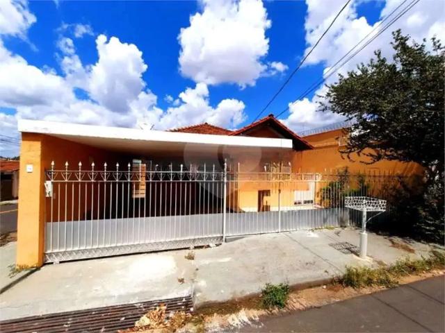 Casa / Sobrado para Venda em São Carlos/SP Vila Rancho Velho 2 Quartos