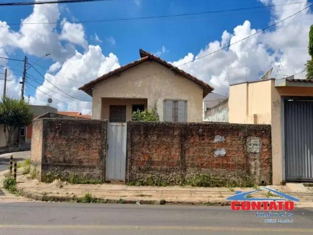 Casa / Sobrado para Venda em São Carlos/SP Vila São José 2 Quartos