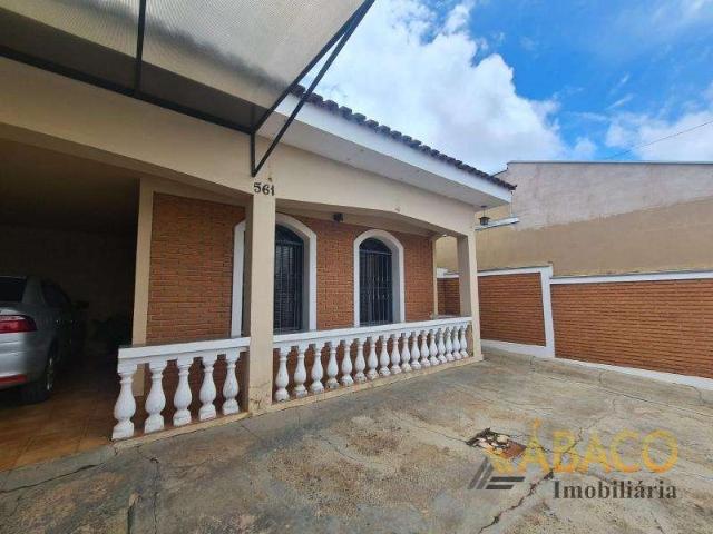 Casa / Sobrado para Venda em São Carlos/SP Vila São José 3 Quartos