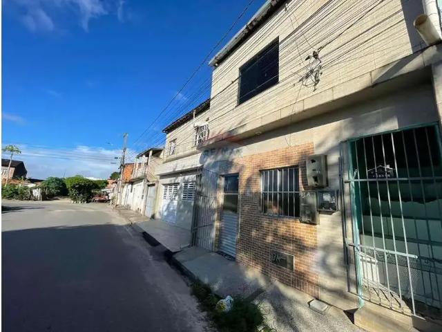 Casa / Sobrado para Venda em São Cristóvão/SE Rosa Elze 4 Quartos