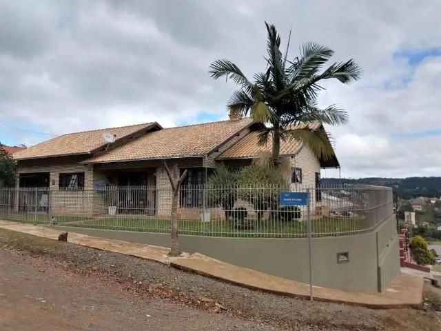 Casa / Sobrado para Venda em São Bento do Sul/SC Colonial 3 Quartos