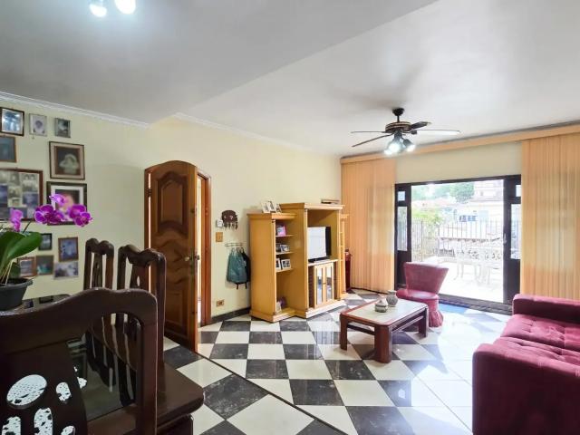 Casa / Sobrado para Venda em São Bernardo do Campo/SP Taboão 3 Quartos
