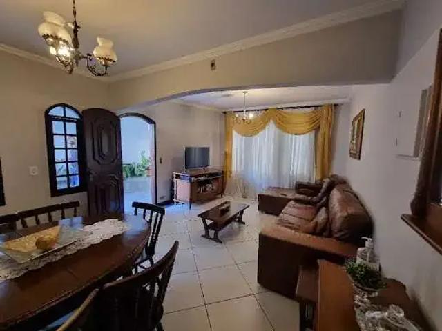 Casa / Sobrado para Venda em São Bernardo do Campo/SP Demarchi 5 Quartos