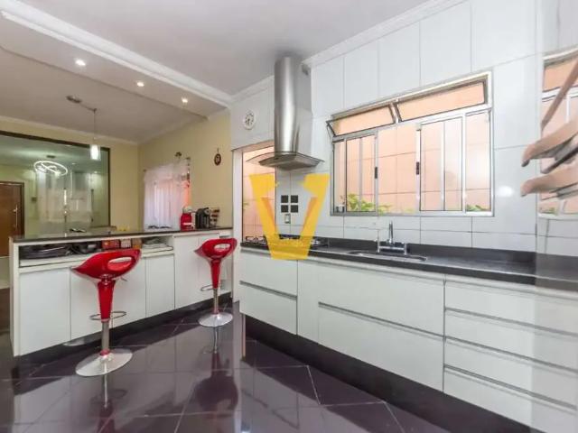 Casa / Sobrado para Venda em São Bernardo do Campo/SP Demarchi 6 Quartos