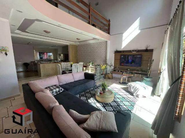 Casa / Sobrado para Venda em São Bernardo do Campo/SP Demarchi 3 Quartos