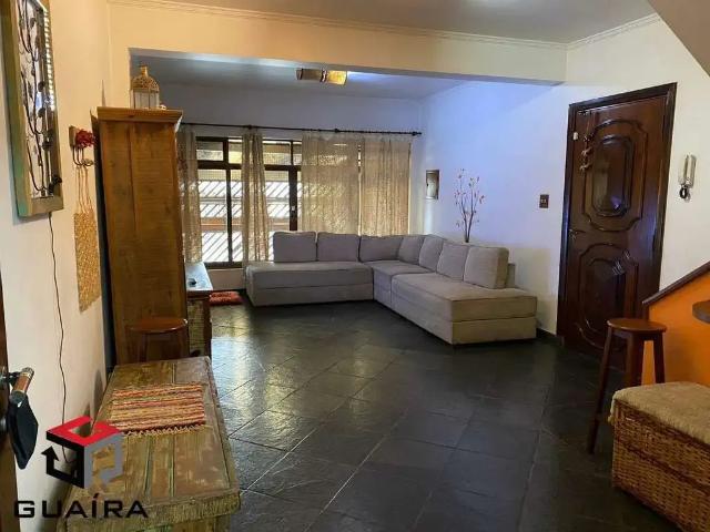 Casa / Sobrado para Venda em São Bernardo do Campo/SP Jardim Hollywood 3 Quartos