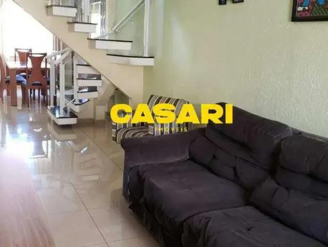 Casa / Sobrado para Venda em São Bernardo do Campo/SP Jardim Hollywood 4 Quartos