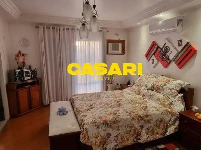 Casa / Sobrado para Venda em São Bernardo do Campo/SP Jordanópolis 3 Quartos