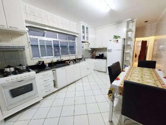 Casa / Sobrado para Venda em São Bernardo do Campo/SP Montanhão 3 Quartos