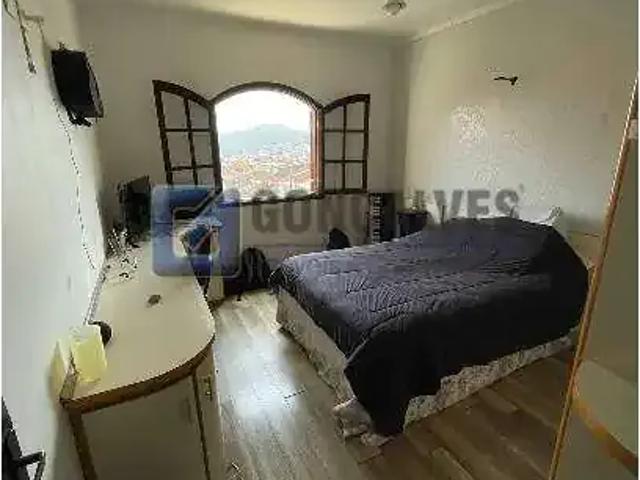 Casa / Sobrado para Venda em São Bernardo do Campo/SP Montanhão 4 Quartos