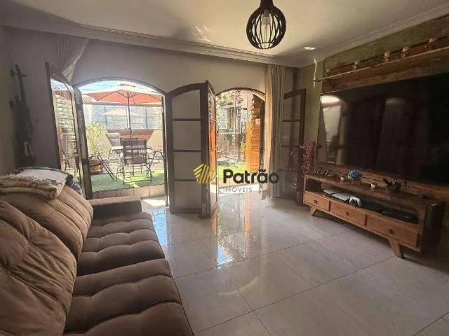 Casa / Sobrado para Venda em São Bernardo do Campo/SP Nova Petrópolis 3 Quartos