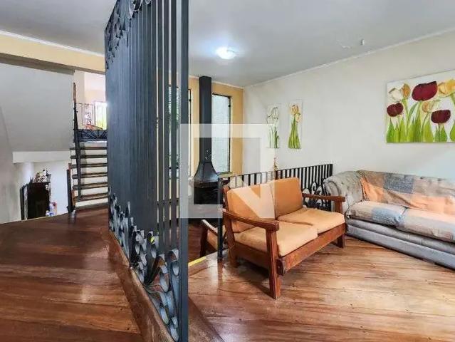 Casa / Sobrado para Venda em São Bernardo do Campo/SP Nova Petrópolis 3 Quartos
