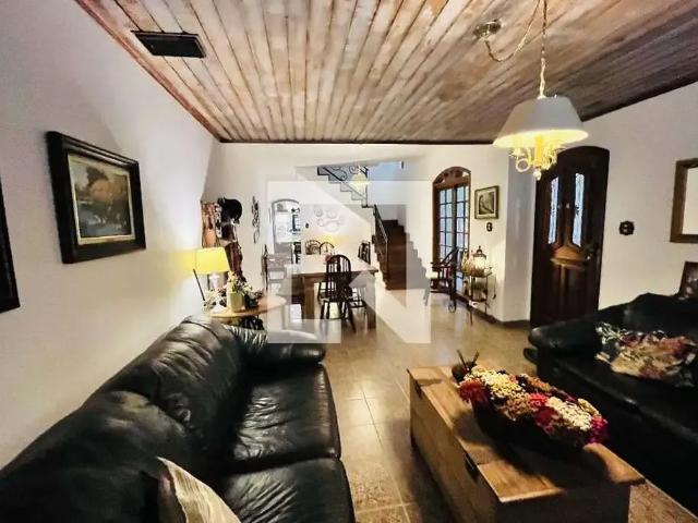 Casa / Sobrado para Venda em São Bernardo do Campo/SP Nova Petrópolis 4 Quartos