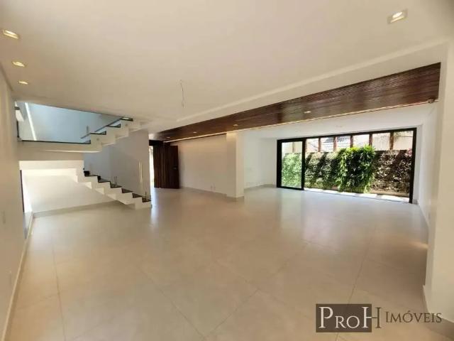 Casa / Sobrado para Venda em São Bernardo do Campo/SP Parque Terra Nova II 4 Quartos