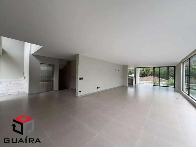 Casa / Sobrado para Venda em São Bernardo do Campo/SP Parque Terra Nova II 4 Quartos