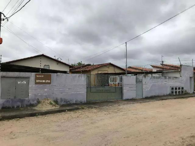 Casa / Sobrado para Venda em São Gonçalo do Amarante/RN Jardins 2 Quartos