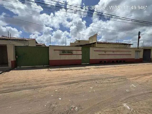 Casa / Sobrado para Venda em São Gonçalo do Amarante/RN Jardins 2 Quartos