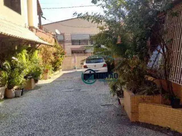 Casa / Sobrado para Venda em São Gonçalo/RJ Mutondo 3 Quartos