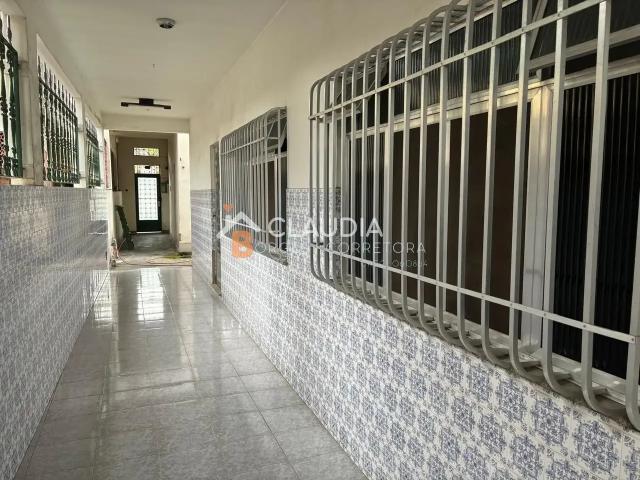 Casa / Sobrado para Venda em São Gonçalo/RJ Mutondo 2 Quartos