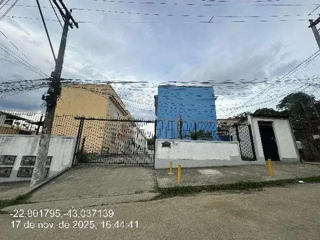 Casa / Sobrado para Venda em São Gonçalo/RJ Mutuaguaçu 2 Quartos