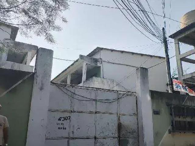 Casa / Sobrado para Venda em São Gonçalo/RJ Marambaia