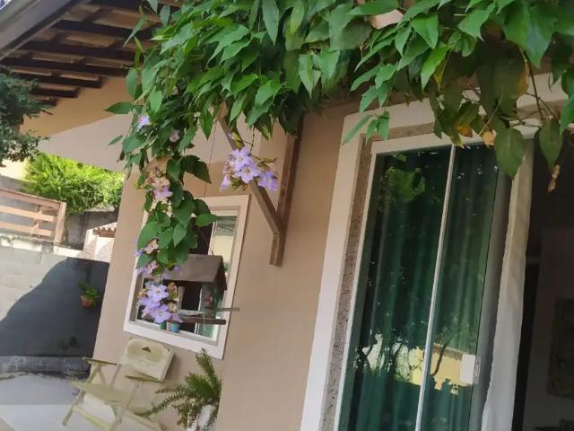 Casa / Sobrado para Venda em São Gonçalo/RJ Maria Paula 3 Quartos