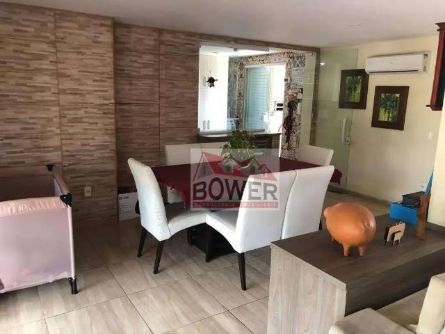 Casa / Sobrado para Venda em São Gonçalo/RJ Maria Paula 3 Quartos