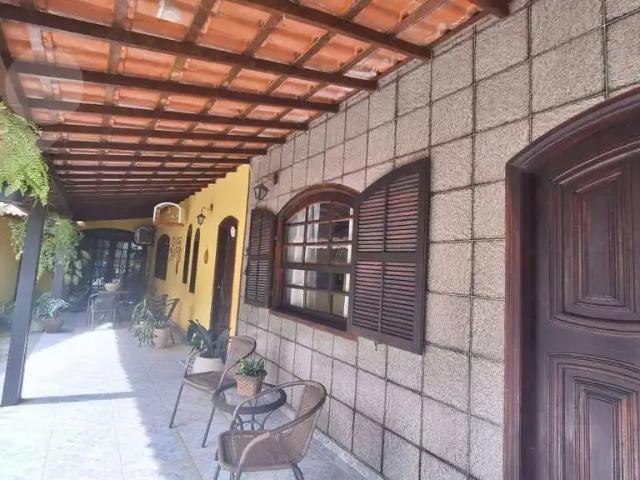 Casa / Sobrado para Venda em São Gonçalo/RJ Maria Paula 7 Quartos
